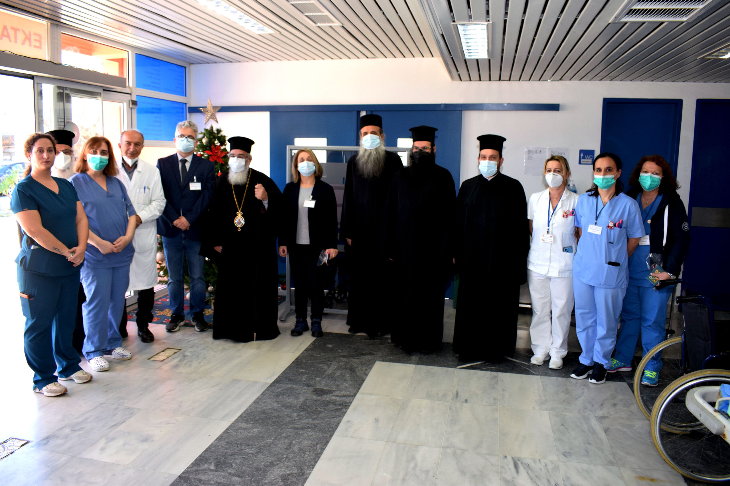 Το Νοσοκομείο Πρεβέζης επισκέφθηκε ο Μητροπολίτης Χρυσόστομος ενόψει ...