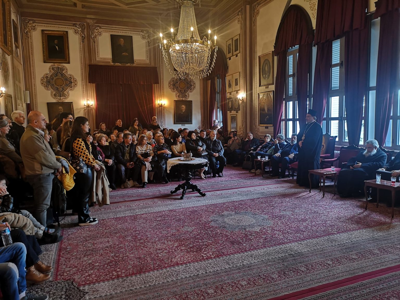 Ο Αρχιεπίσκοπος Κρήτης Ευγένιος στην Θεολογική Σχολή της Χάλκης ...