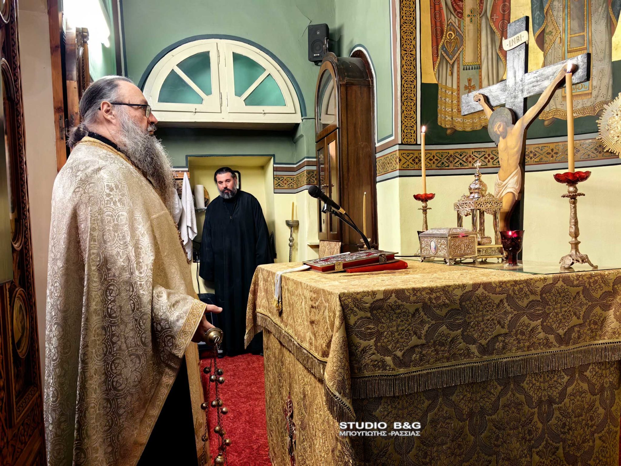 Εσπερινός Αγίου Σπυρίδωνος στον πανηγυρίζοντα Ιερό Ναό του Ναυπλίου ...