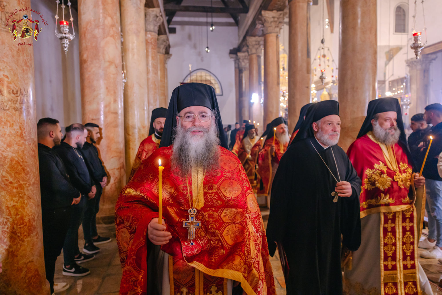 Χριστούγεννα στη Βασιλική της Γεννήσεως στη Βηθλεέμ εν μέσω της ...