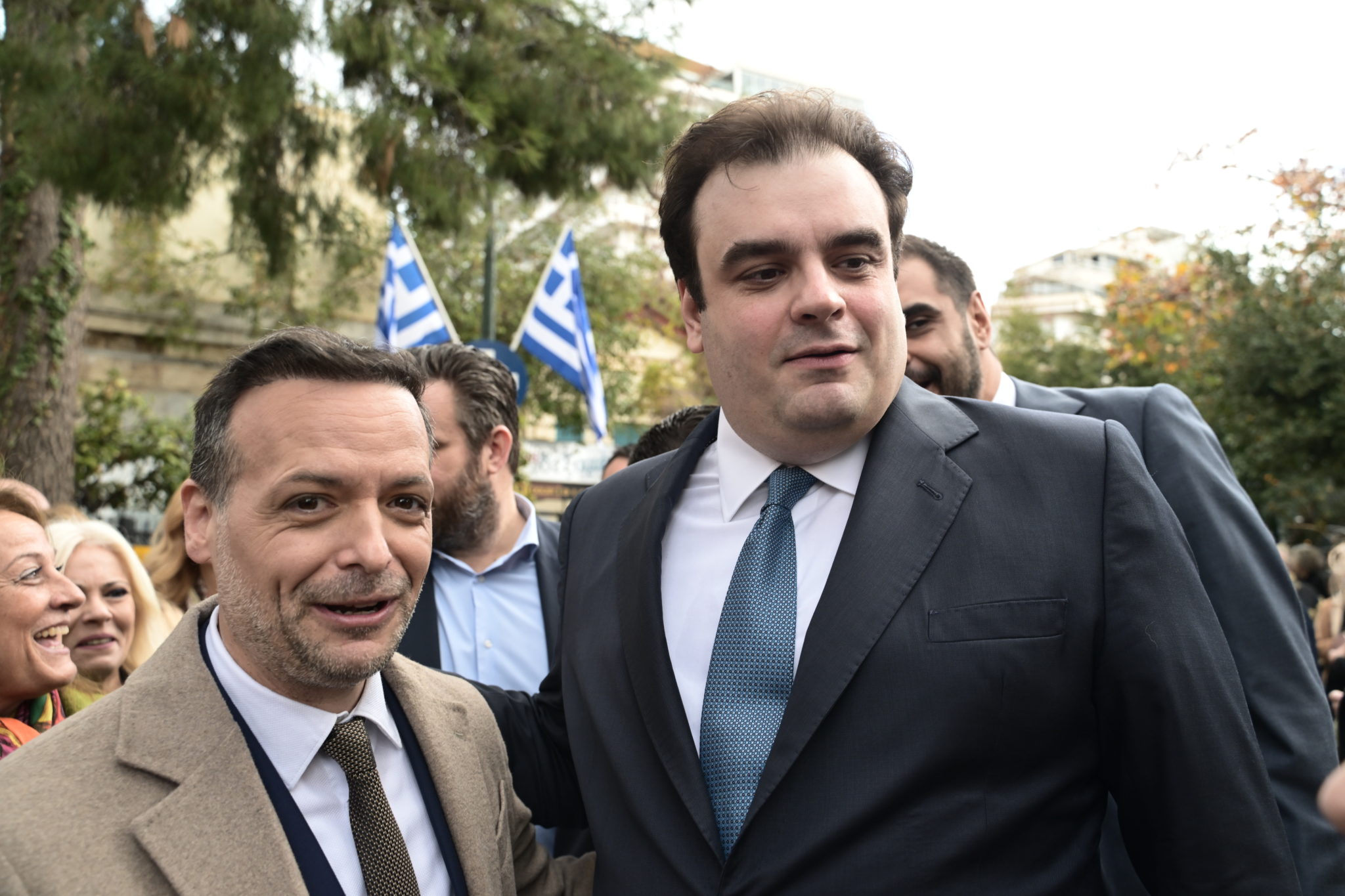 Ο καθαγιασμός των υδάτων στην Αδριάνειο Δεξαμενή της Αθήνας και η ρίψη ...