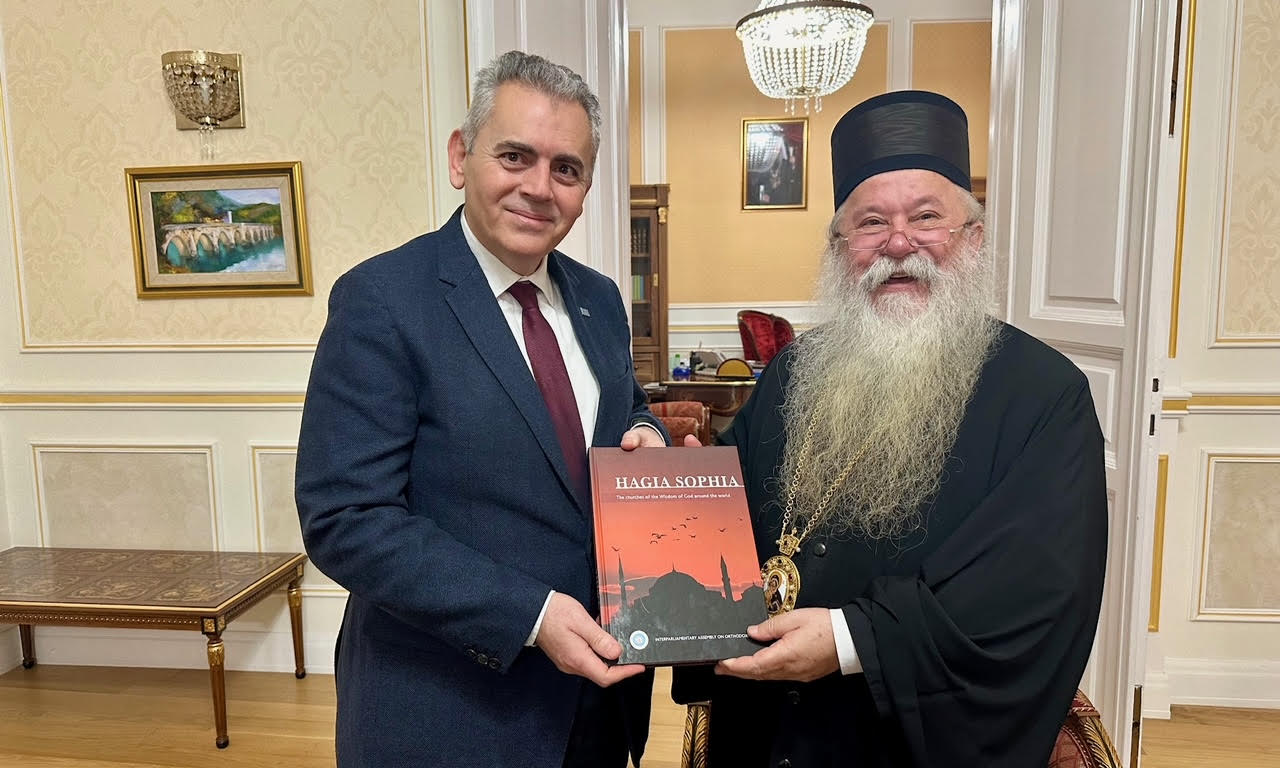 Συνάντηση Μητροπολίτη Δαμπροβοσνίας με τον ΓΓ της ΔΣΟ Μάξιμο ...