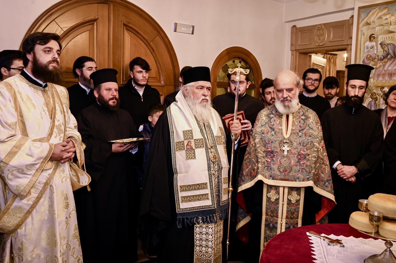 Πρωτοπρεσβύτερος του Οικουμενικού Θρόνου ο Καθηγητής του Α.Π.Θ. π ...