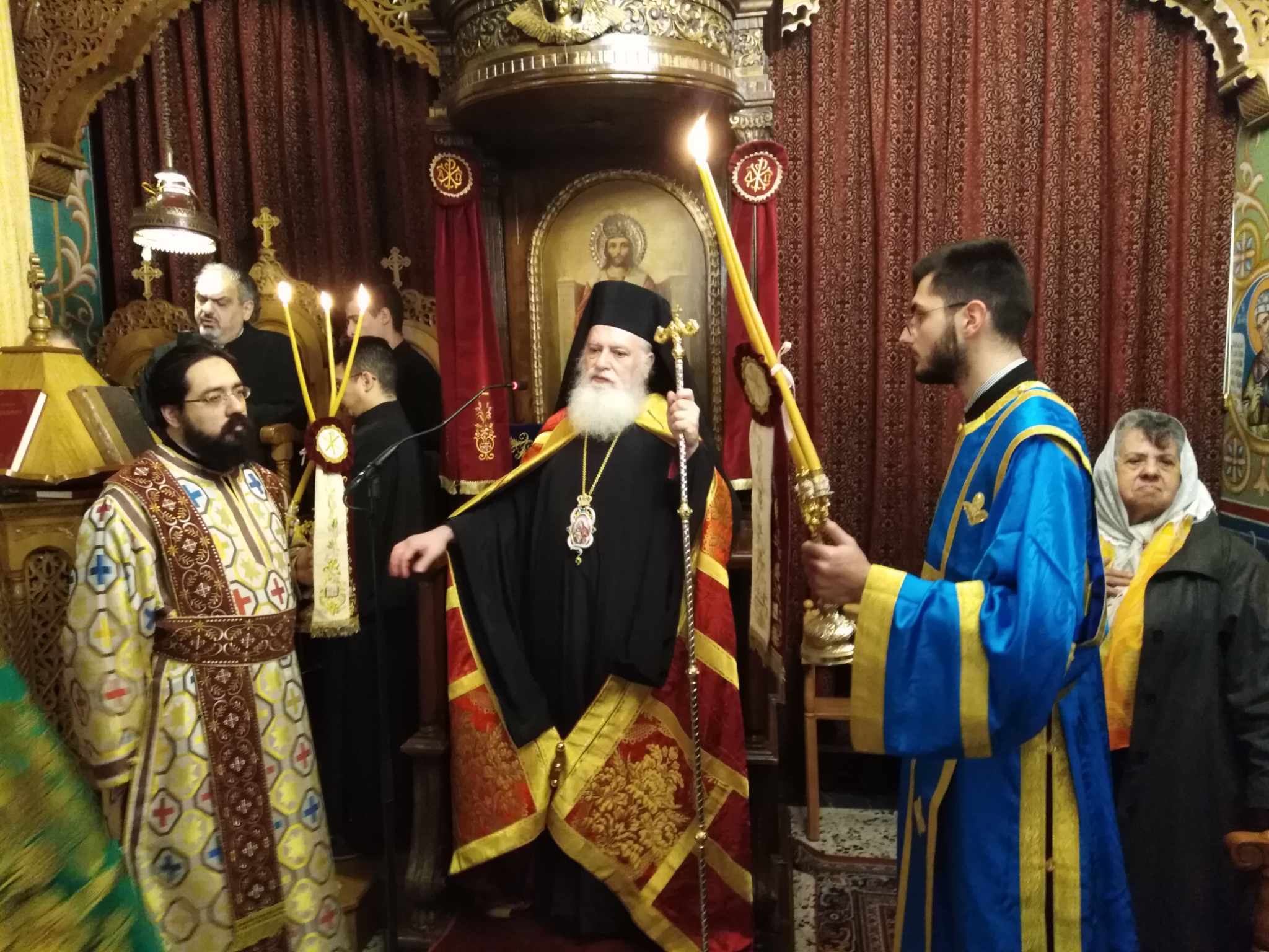 Ευλαβικός αίνος για την Υπαπαντή του Κυρίου, στο παρεκκλήσι του Αγίου ...