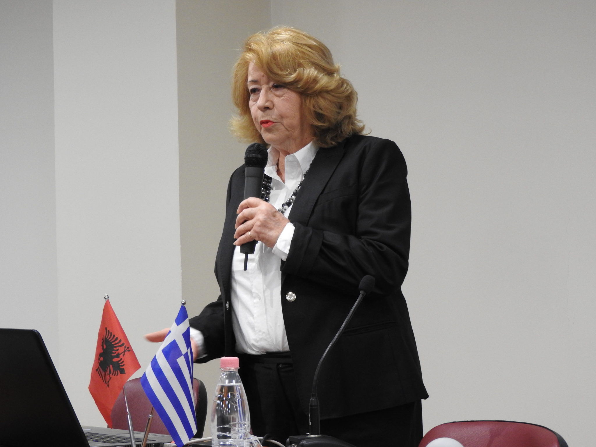 Εορτασμός της Ελληνικής Γλώσσας τιμώντας τον Αριστοτέλη στο ...