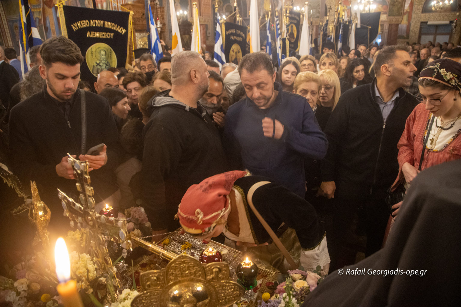 Η Λεμεσός υποδέχθηκε την Αγία Ζώνη της Παναγίας μετά το Παραλίμνι ...
