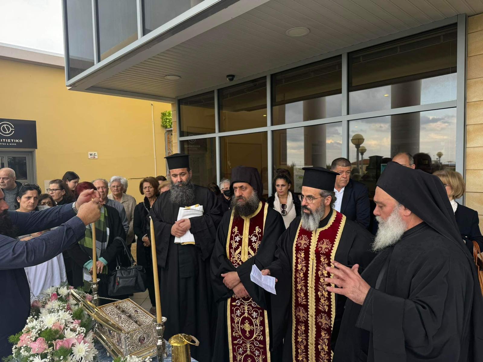 Η Αγία Ζώνη στο Πολιτιστικό Κέντρο του Δήμου Αμμοχώστου στη Δερύνεια ...