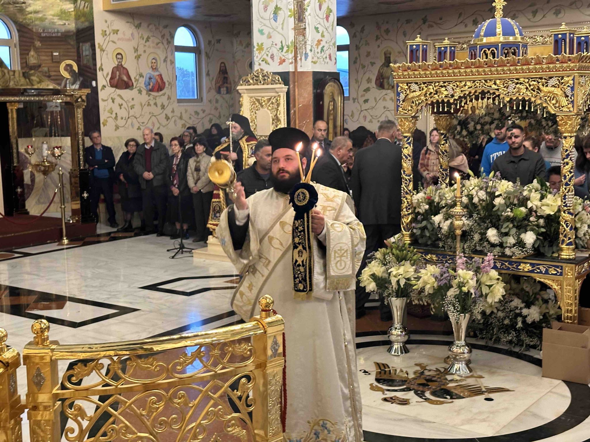 Αρχιερατικός Εσπερινός ενώπιον της Αγίας Ζώνης στην Ι.Μ. Ταμασού ...