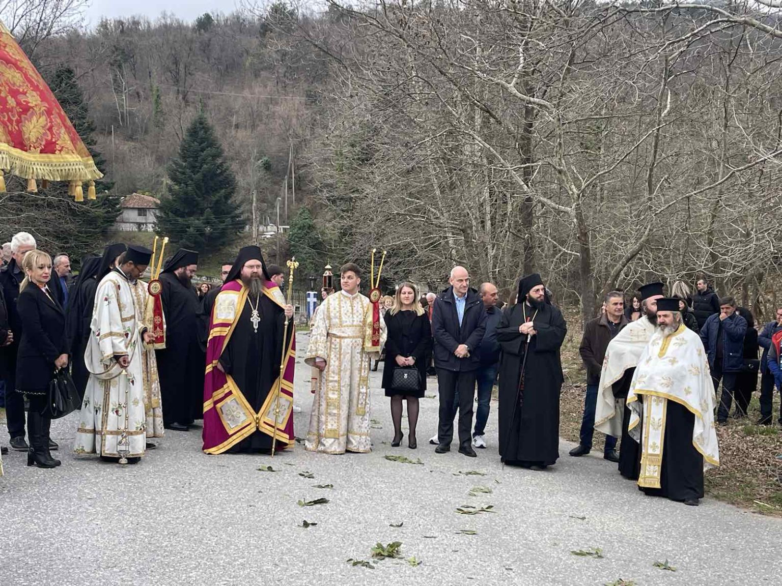 Η ιστορική εικόνα της Παναγίας Οδηγήτριας επέστρεψε στην Ιερά Μονή ...