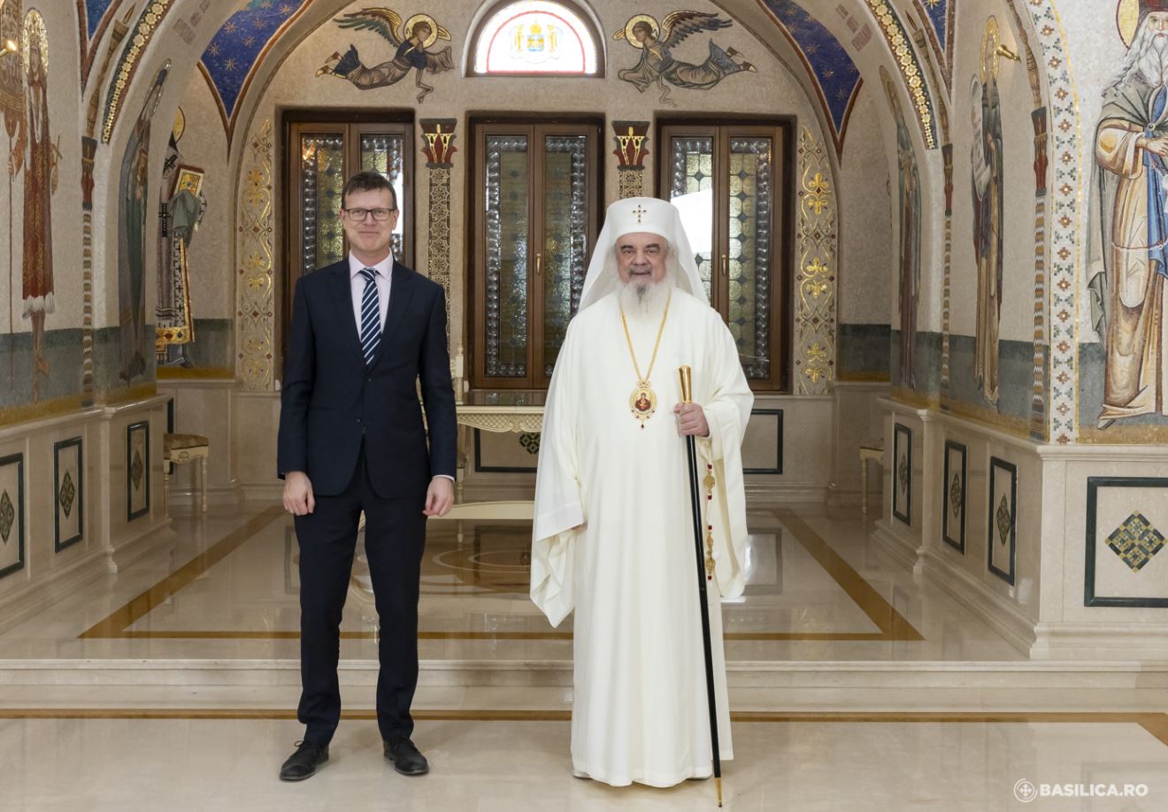Ο Πατριάρχης Δανιήλ συναντήθηκε με τον νέο Πρέσβη του Ηνωμένου ...