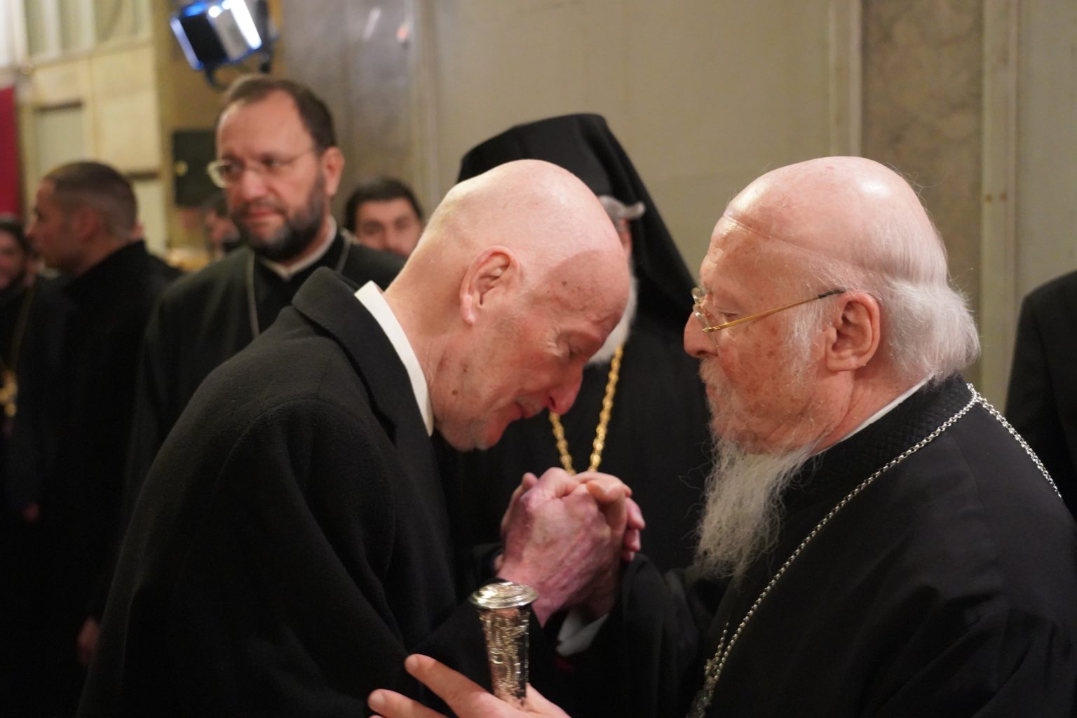 Ο Οικουμενικός Πατριάρχης προσκύνησε τη σορό του μακαριστού Πατριάρχη ...