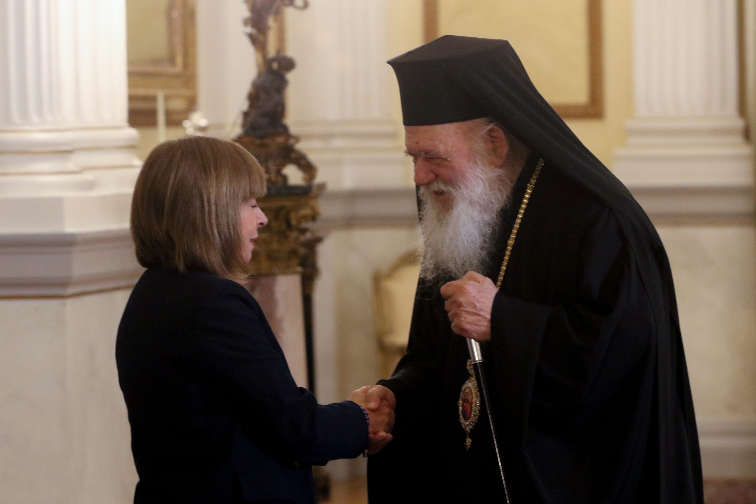 Σε περίοδο "λιτότητας" οι σχέσεις Εκκλησίας και Προεδρίας της ...