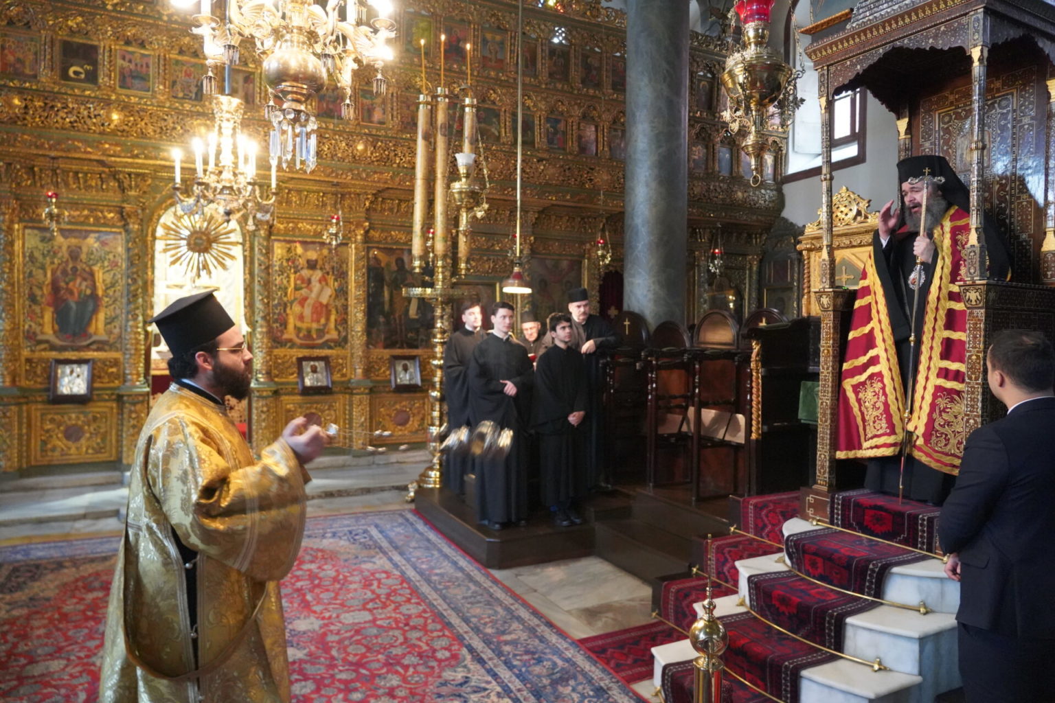 Χοροστασία του Μητροπολίτη Φλωρίνης στον Πάνσεπτο Πατριαρχικό Ναό του ...