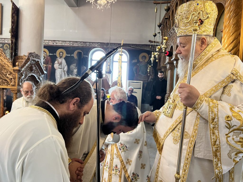 Χειροτονία Πρεσβυτέρου στην Ιερά Μητρόπολη Κυδωνίας και Αποκορώνου ...