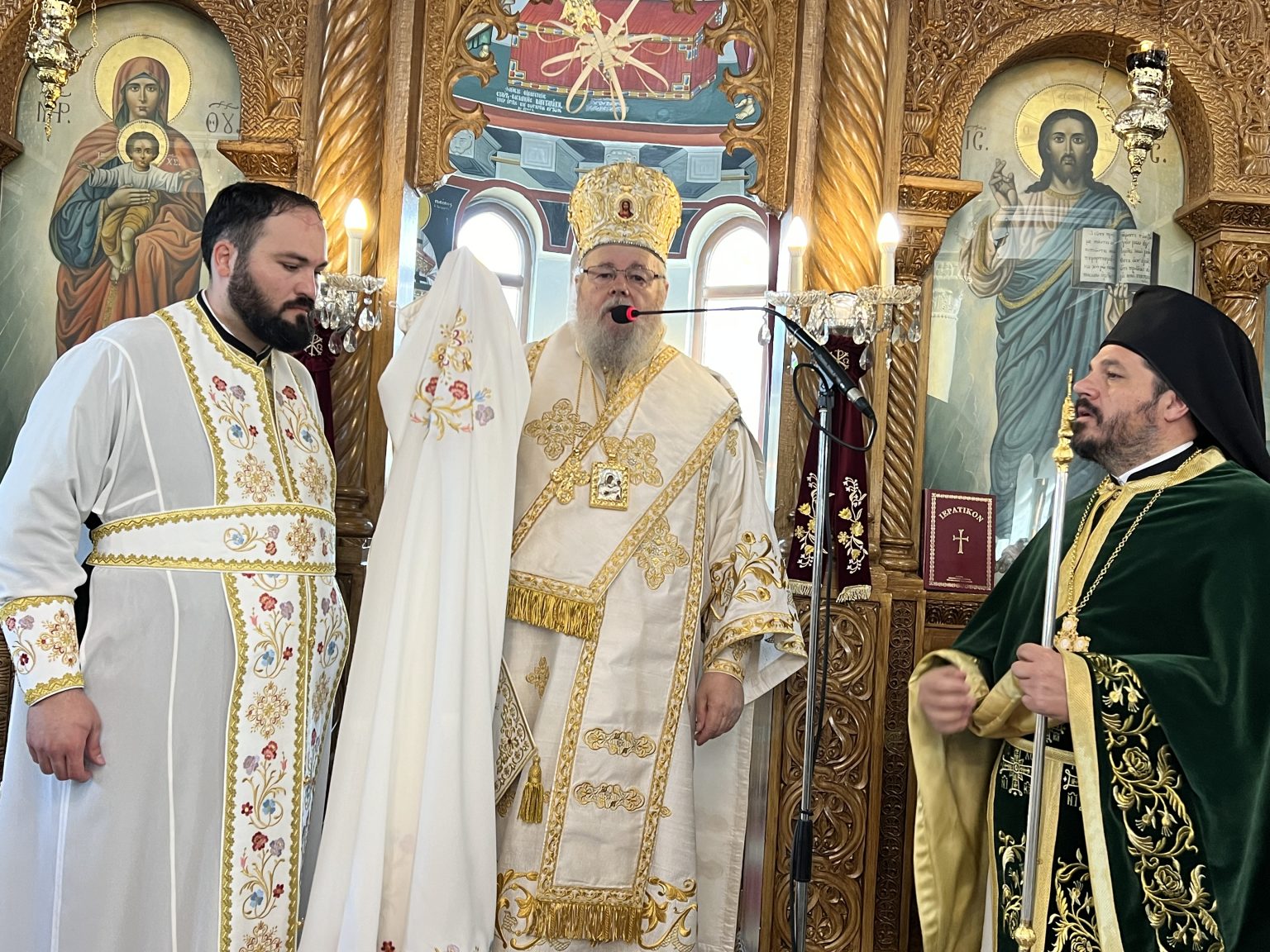 Χειροτονία Πρεσβυτέρου στην Ιερά Μητρόπολη Κυδωνίας και Αποκορώνου ...