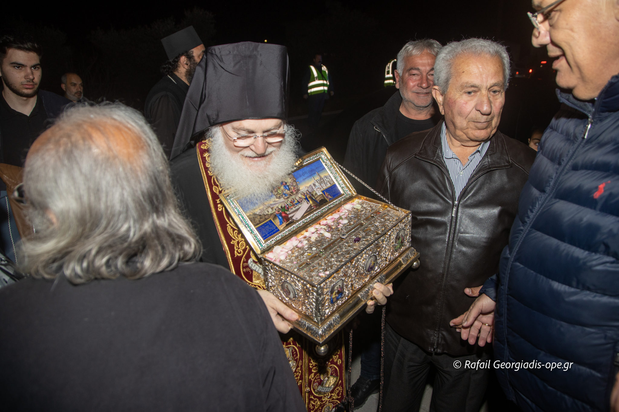 Η Αγία Ζώνη στην Ιερά Μονή Μαχαιρά (ΦΩΤΟ & ΒΙΝΤΕΟ) - Ορθοδοξία News Agency
