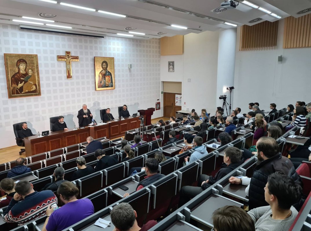 Conferință la Facultatea de Teologie Ortodoxă din Cluj‑Napoca - Ορθοδοξία News Agency