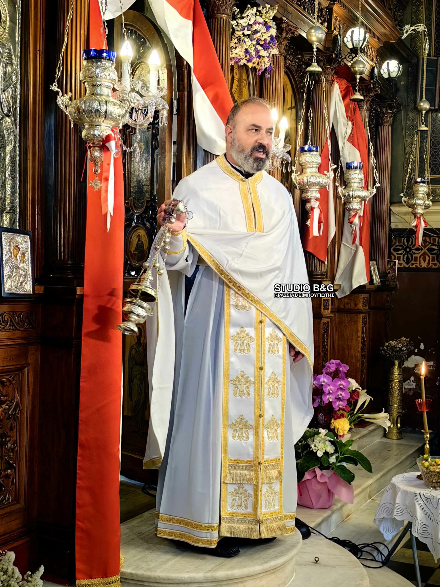 Λευκάκια Ναυπλίου: Λιτανεία της Ιεράς Εικόνας του Ταξιάρχη Μιχαήλ (ΦΩΤΟ ...