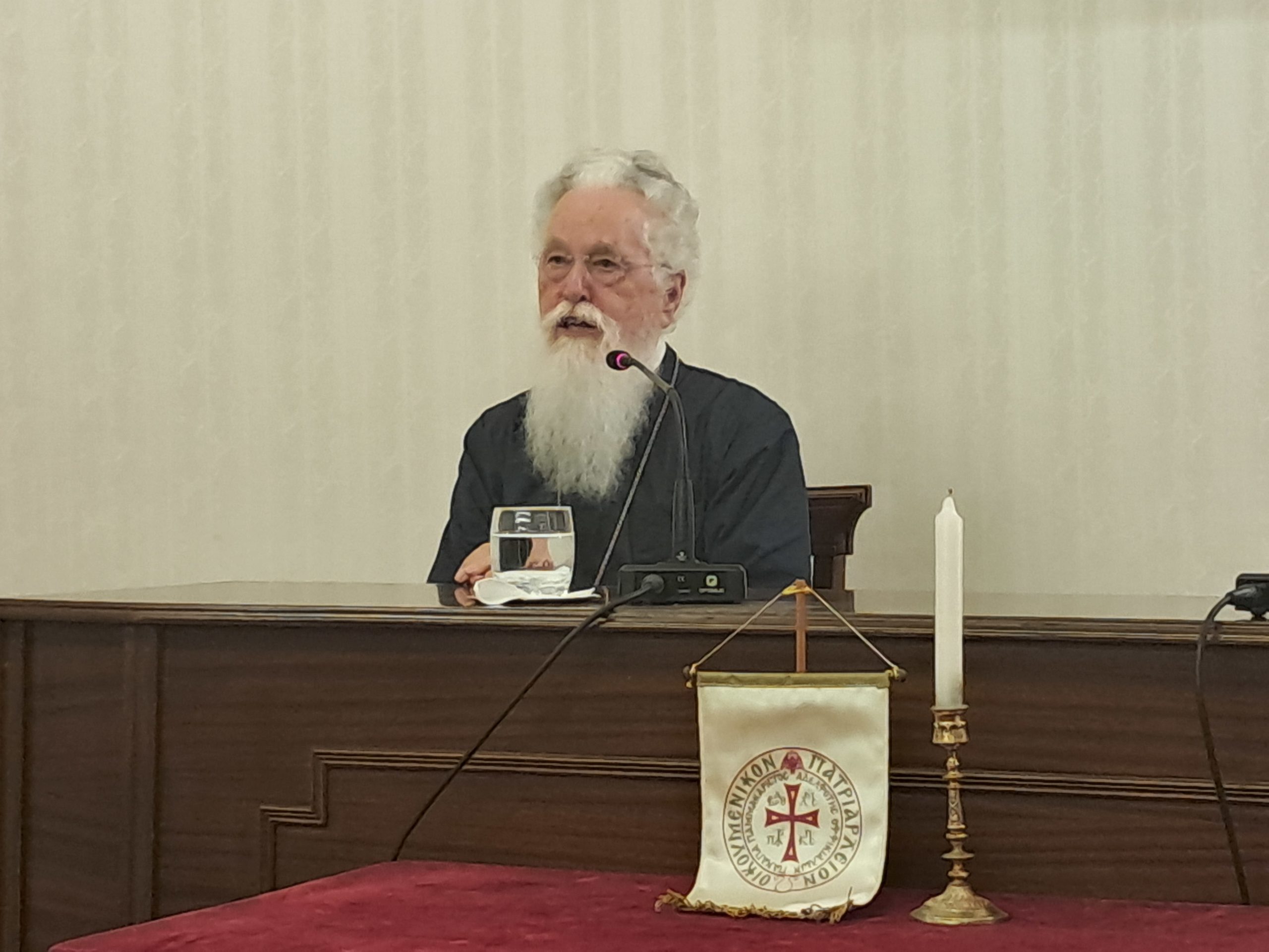 Λαοδικείας Θεοδώρητος: Ο Οικουμενικός Πατριάρχης κάνει μία πολύ μεγάλη ...