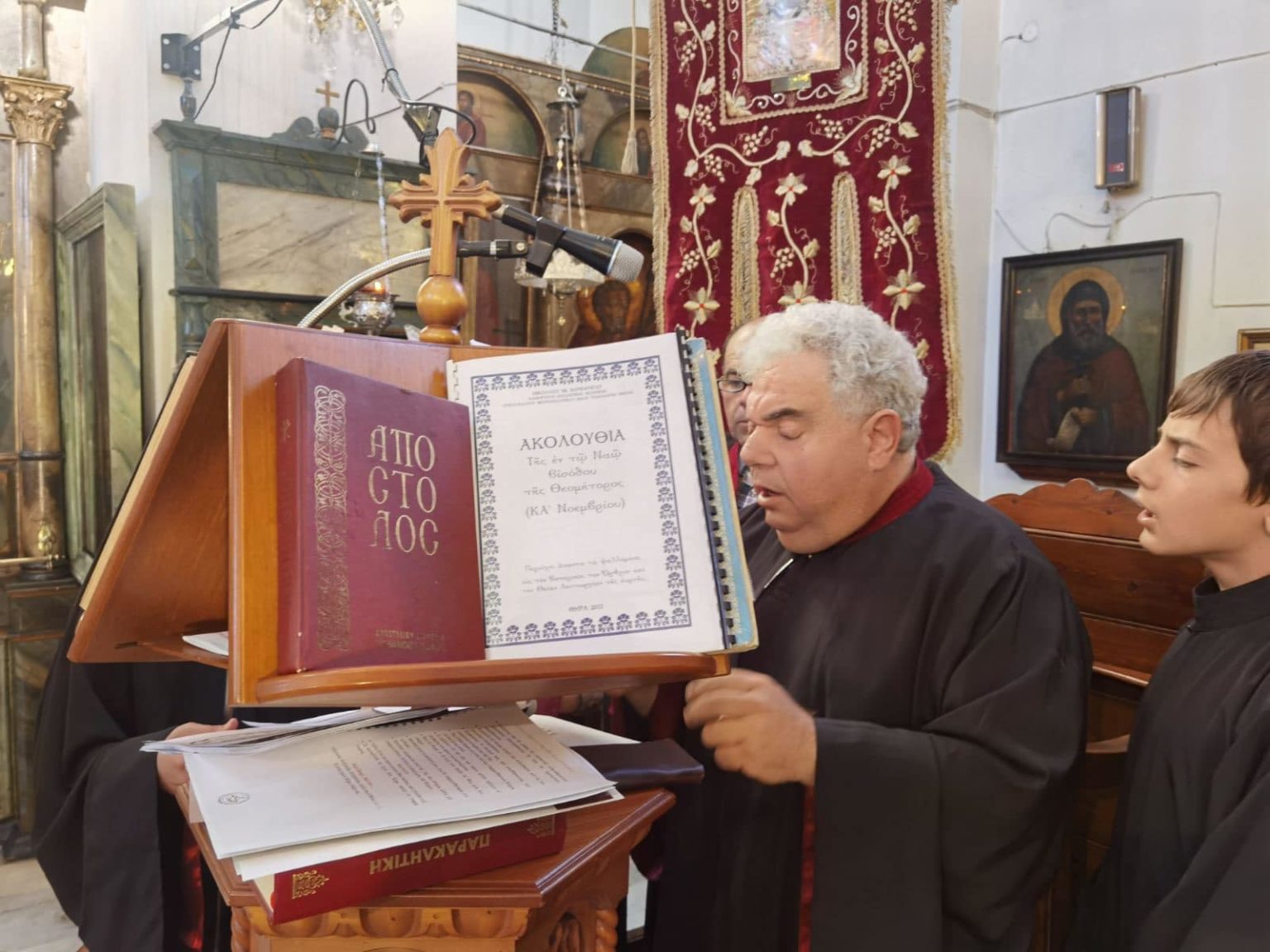 Η εορτή της Αγίας Θεοδοσίας στην Σαντορίνη - Ορθοδοξία News Agency