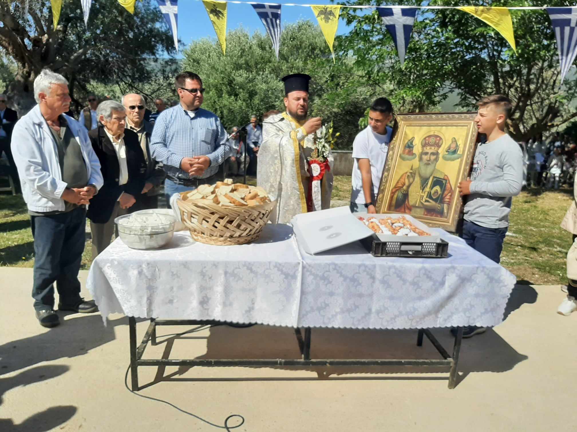 H Τρίτη της Διακαινησίμου στον Άγιο Ιωάννη Αλιβερίου - Ορθοδοξία News ...