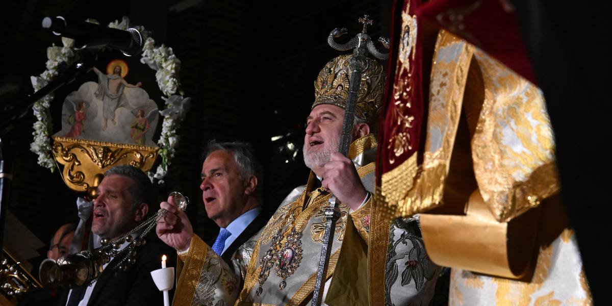 Divine Liturgy of Great and Holy Pascha at the Greek Orthodox ...