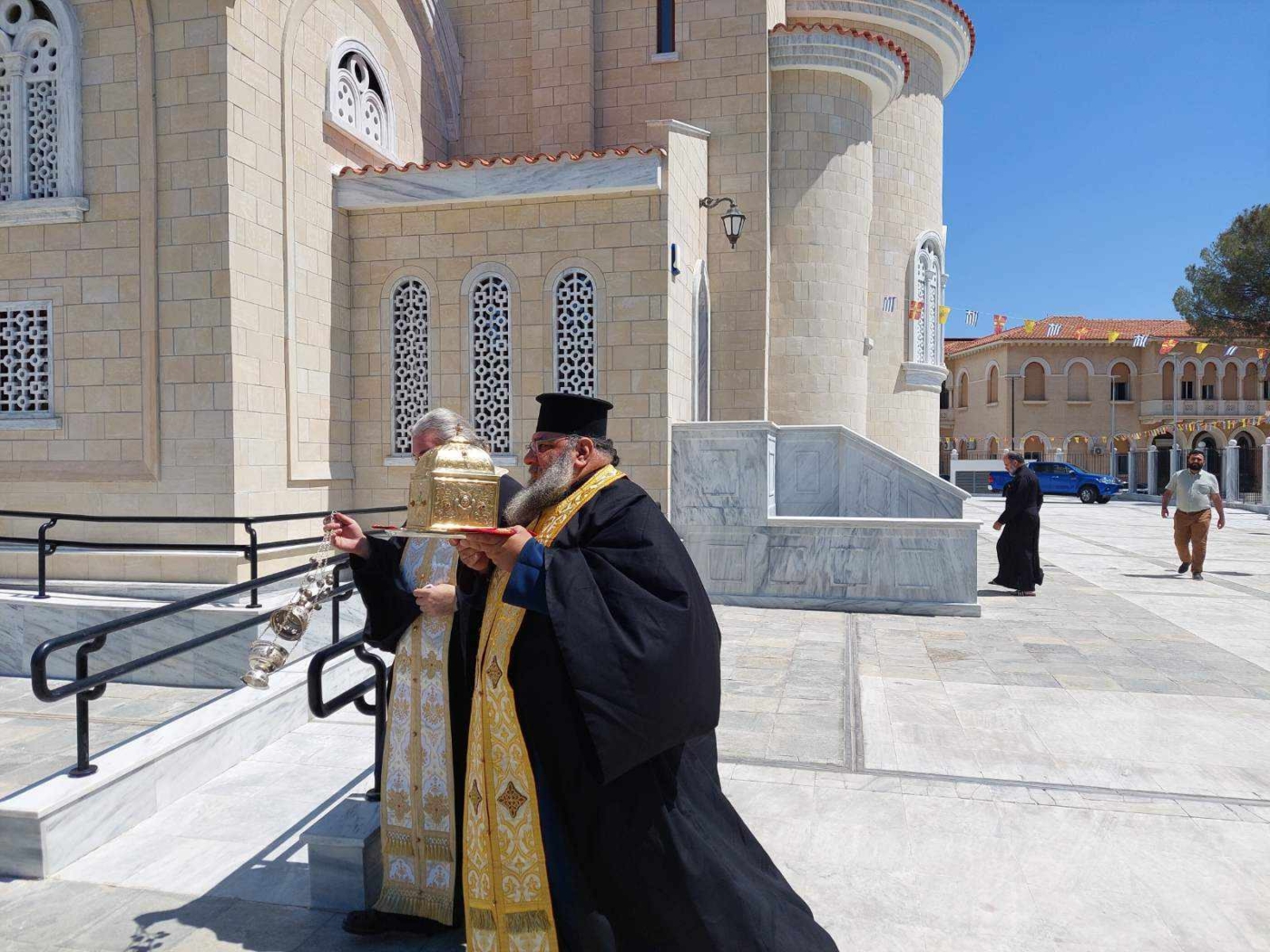 H έλευση τιμίας κάρας του Αγίου Τριφυλλίου, Επισκόπου Λήδρας στον ...