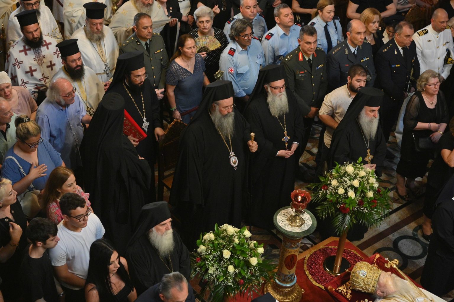 Η Εξόδιος Ακολουθία του Μητροπολίτη πρώην Κίτρους Αγαθονίκου ...