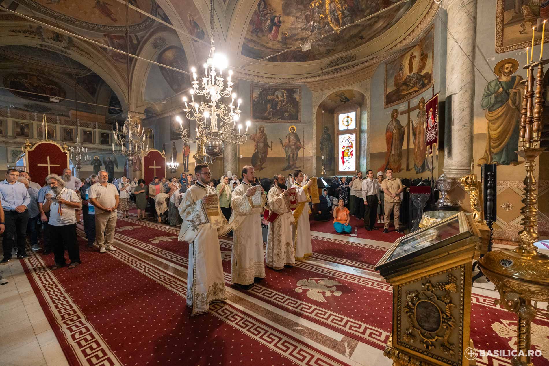 The Glory of Christ: A reflection by Patriarch Daniel at Cernica ...
