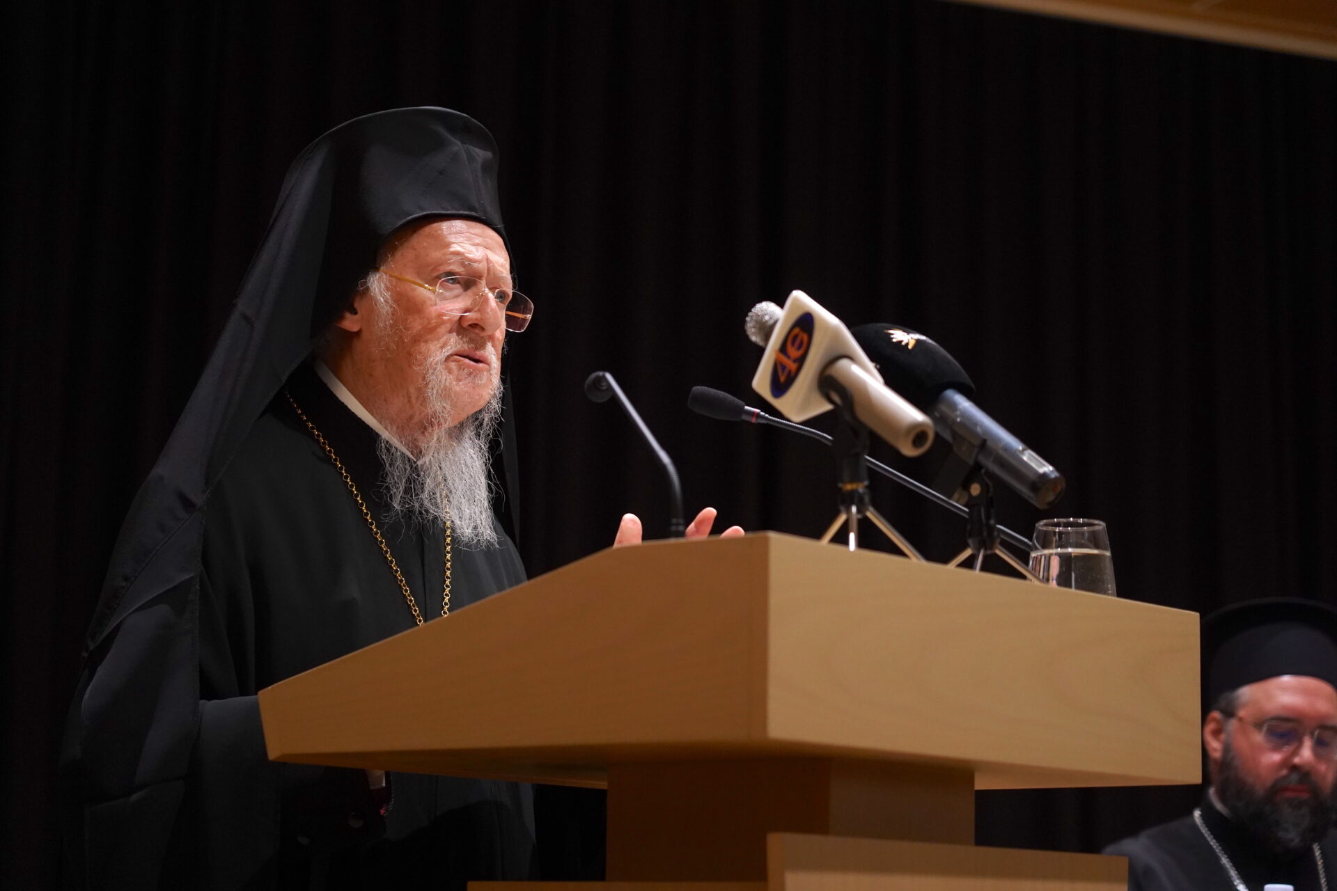 Οικουμενικός Πατριάρχης: "Δεν νοείται ανάπτυξη εις βάρος του φυσικού ...