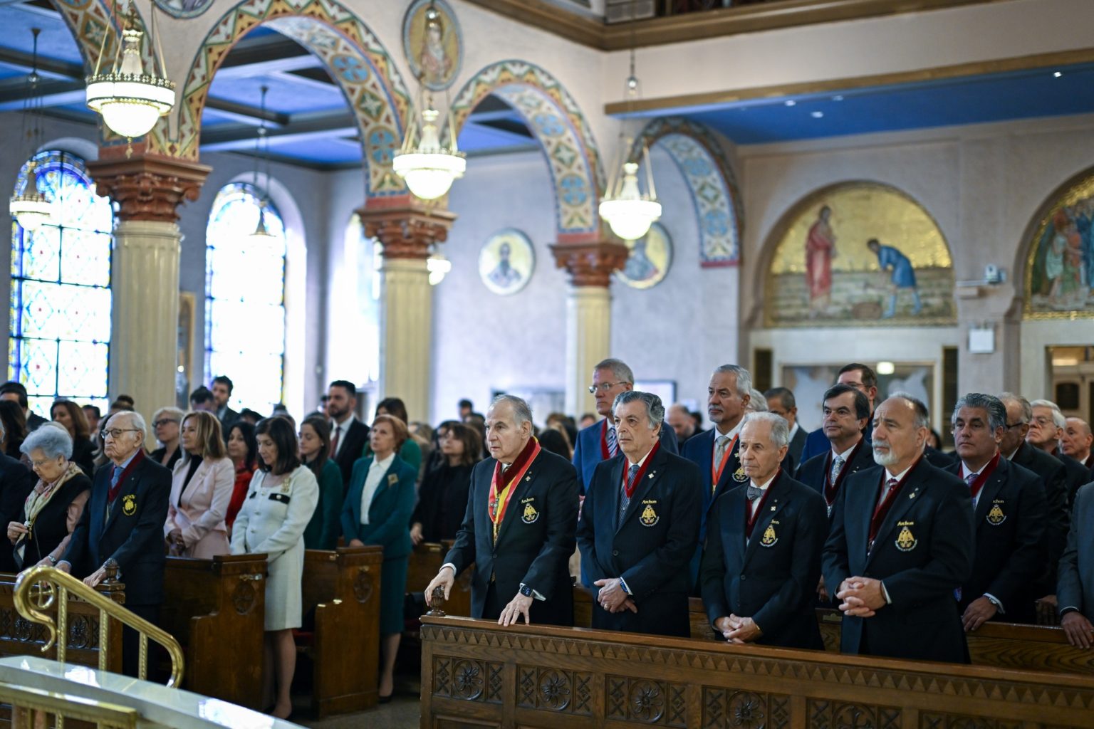 Ο Αρχιεπίσκοπος Αμερικής χειροθέτησε νέους Άρχοντες του Οικουμενικού ...