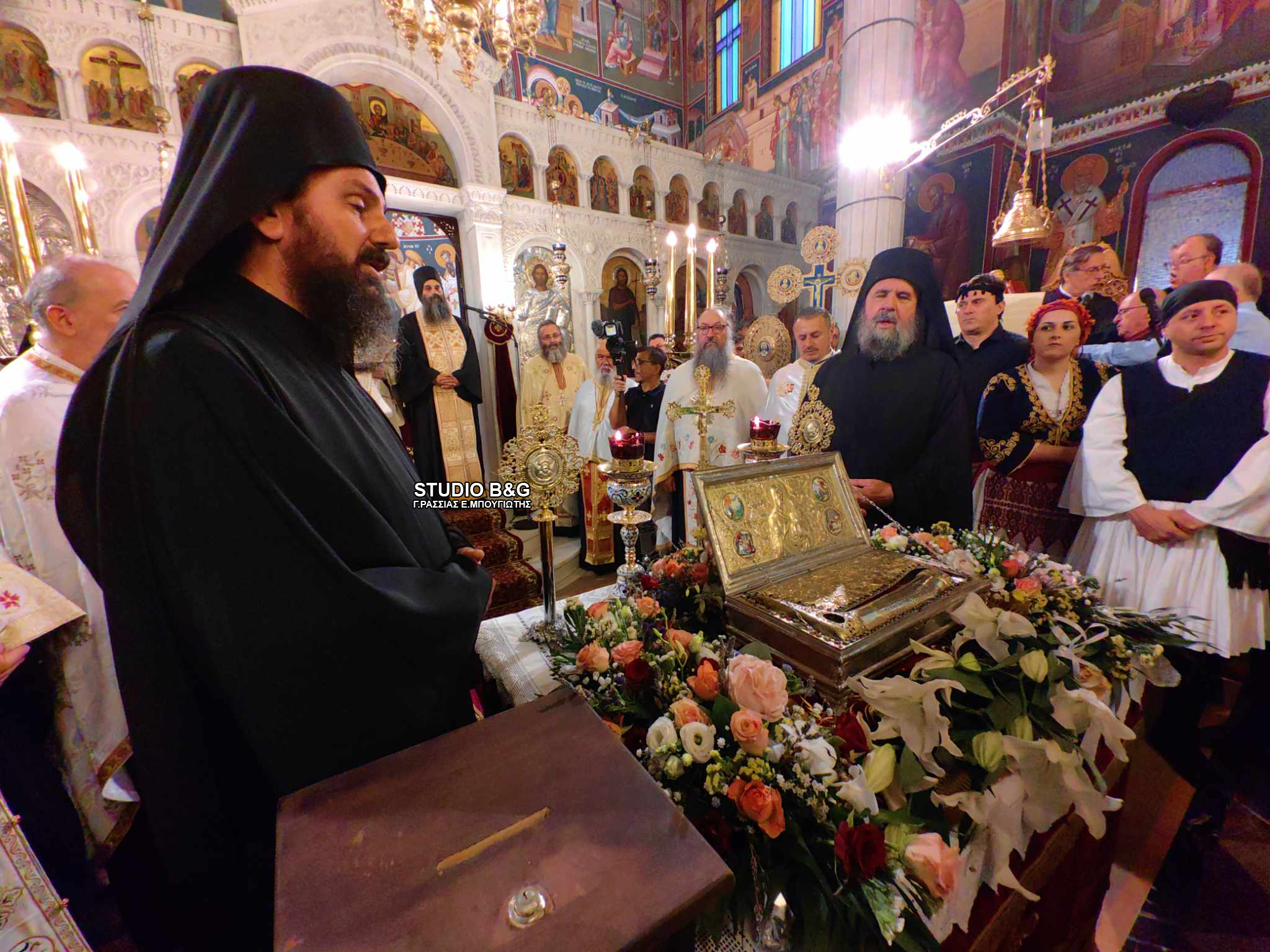 Το Ιερό λείψανο της Αγίας Άννας από το Άγιο Όρος στο Ναύπλιο ...