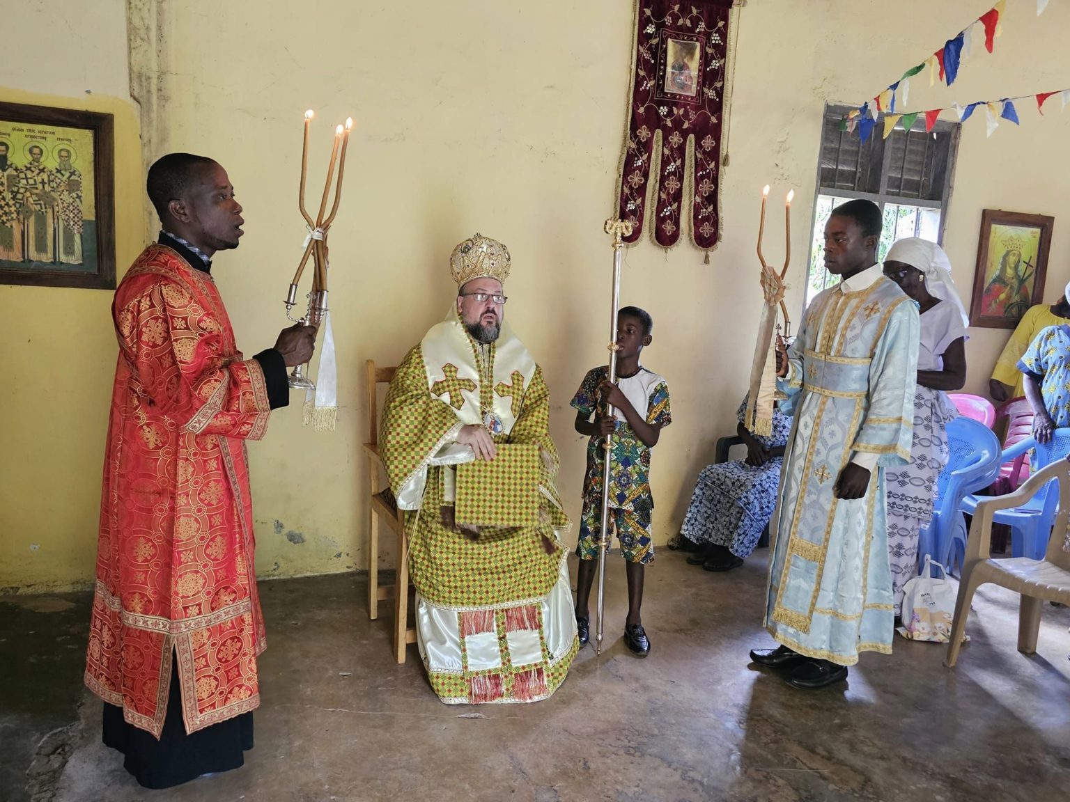 The silent bell has rung again in the village of Domeabra, Ghana ...