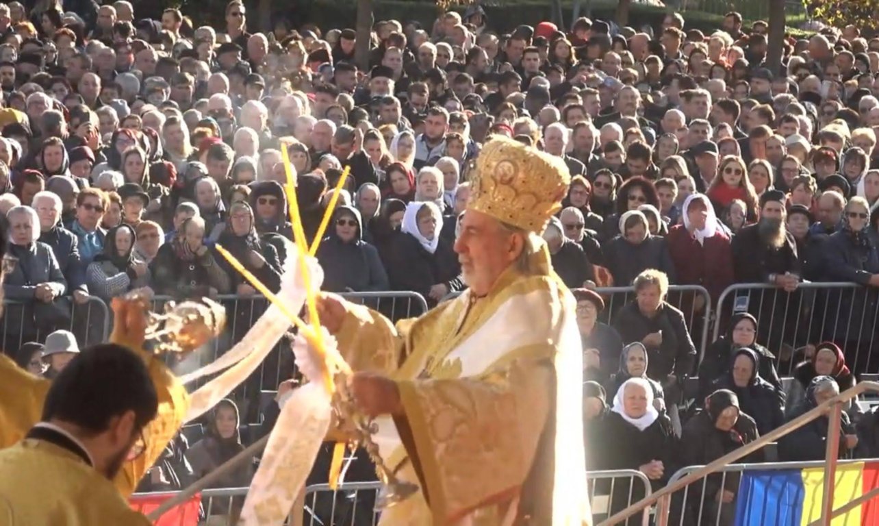 The Feast of Saint Parascheva in Iași, Romania - Ορθοδοξία News Agency