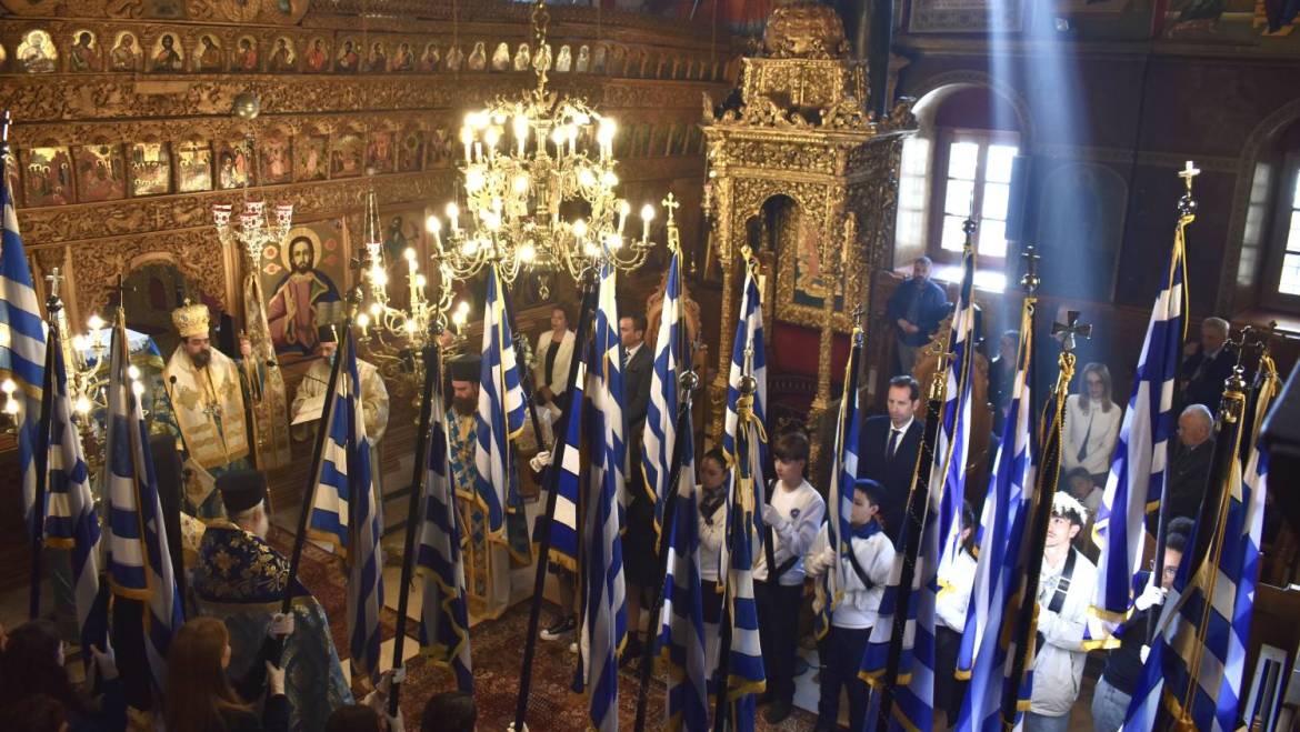 Εορτή της Αγίας Σκέπης και Επέτειος του «Όχι» στην Καστοριά - Ορθοδοξία ...