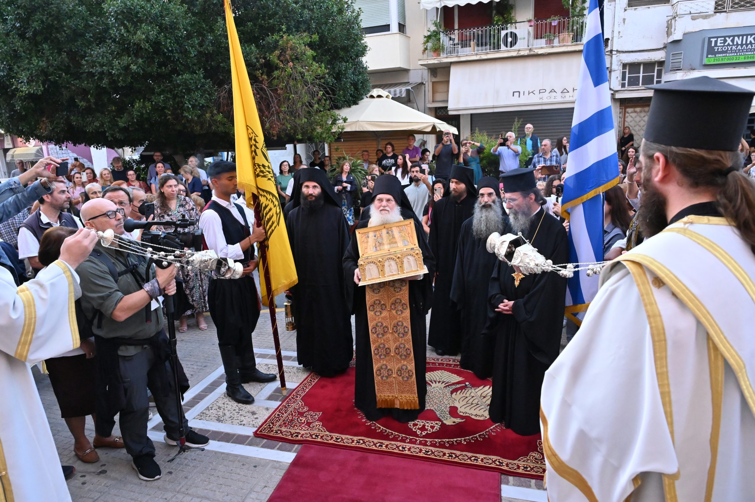 Η Αττική γη υποδέχθηκε για πρώτη φορά το ιερό λείψανο του Αγίου Ιωσήφ ...