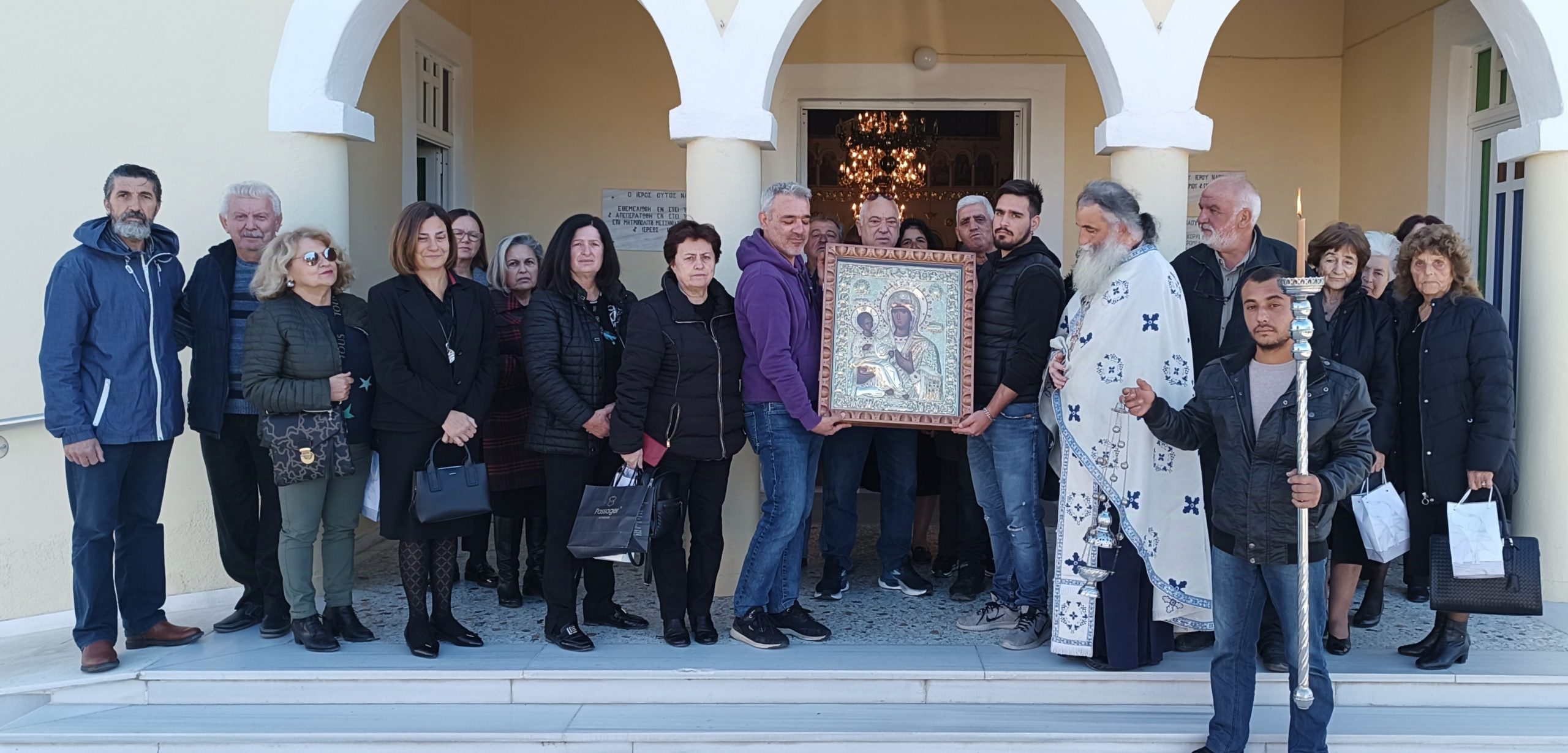 Η Ιερά Εικόνα της Παναγίας Τριχερούσας αναχώρησε από την Φοινικούντα ...
