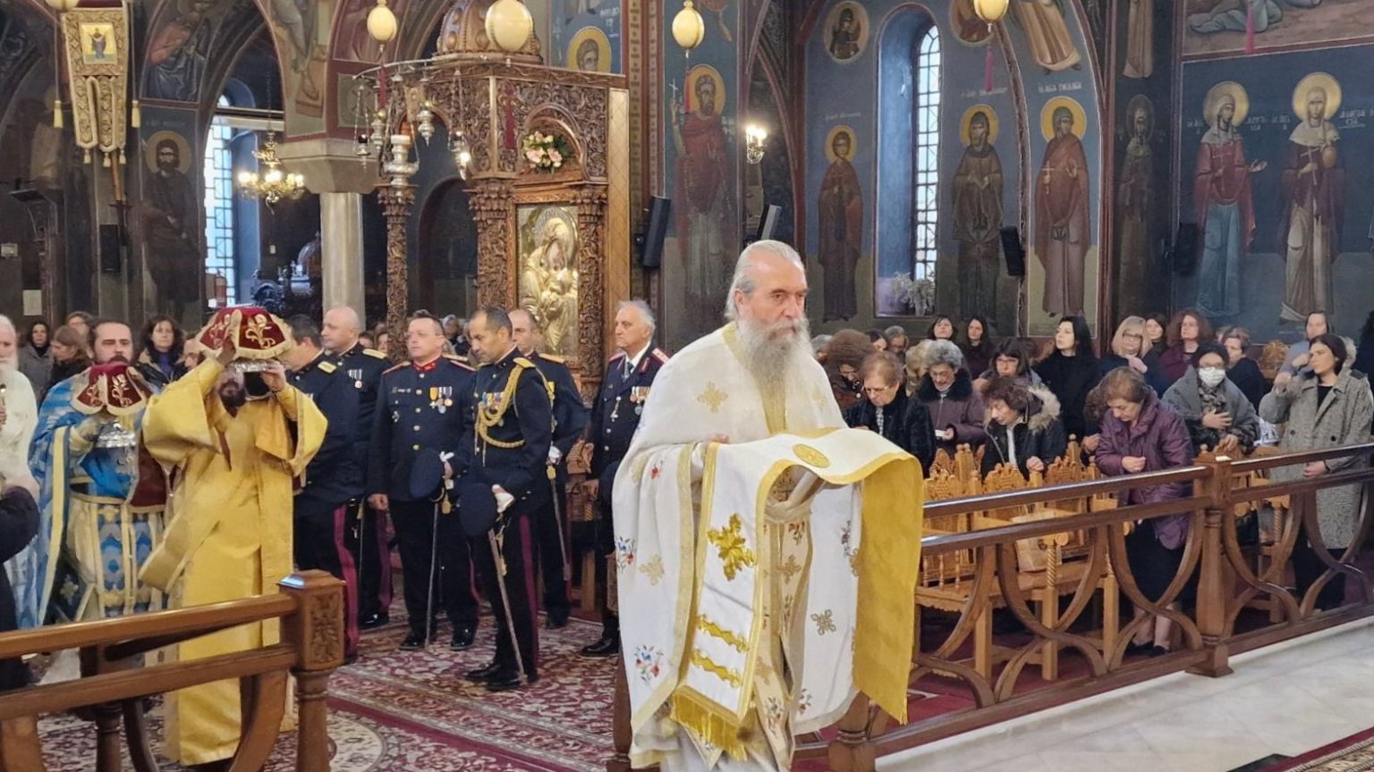 Αρχιερατική Θεία Λειτουργία και Δοξολογία κατά την εορτή των Εισοδίων ...