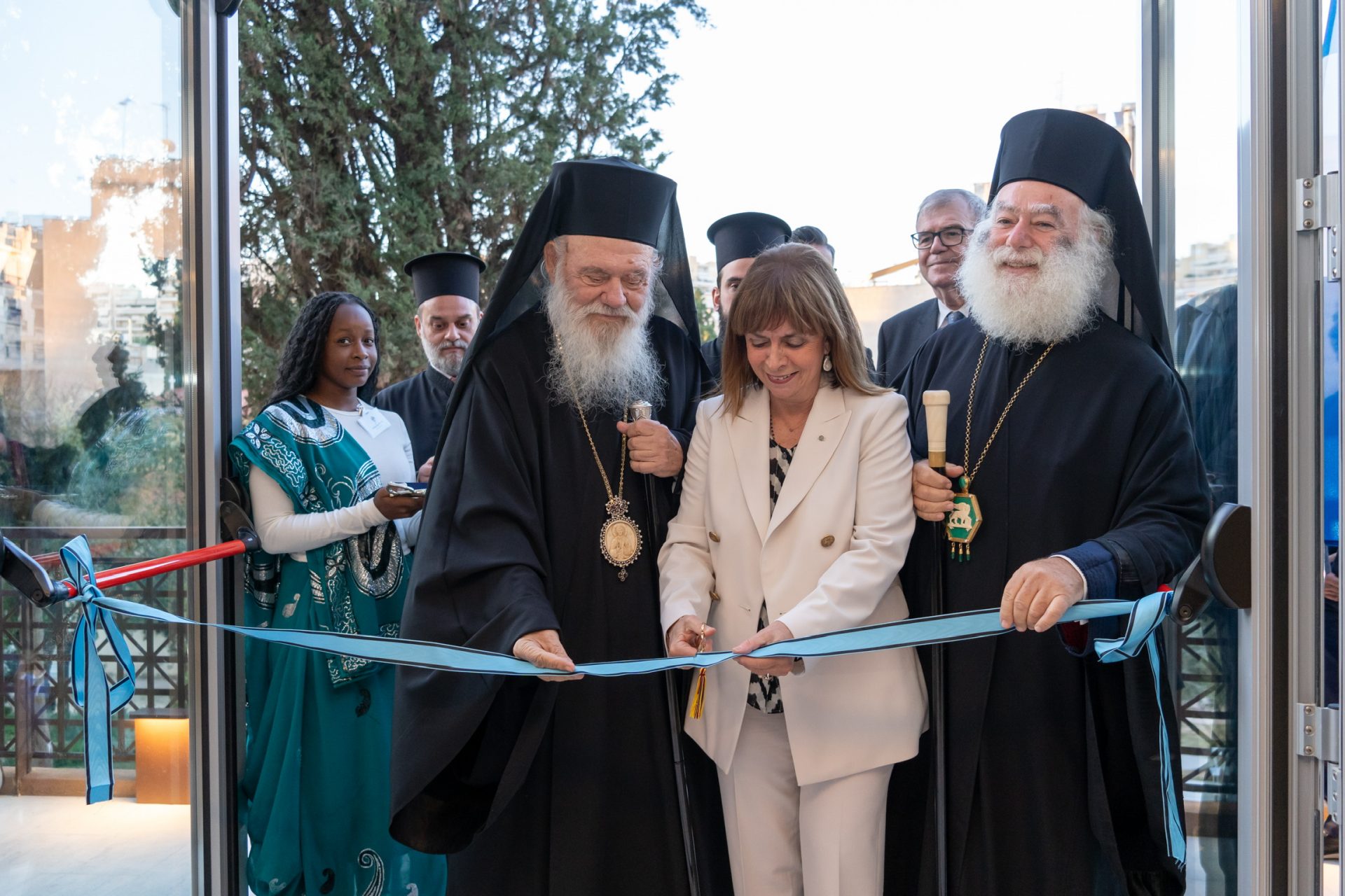 Με λαμπρότητα τελέσθηκαν τα Εγκαίνια του Πνευματικού Κέντρου του ...