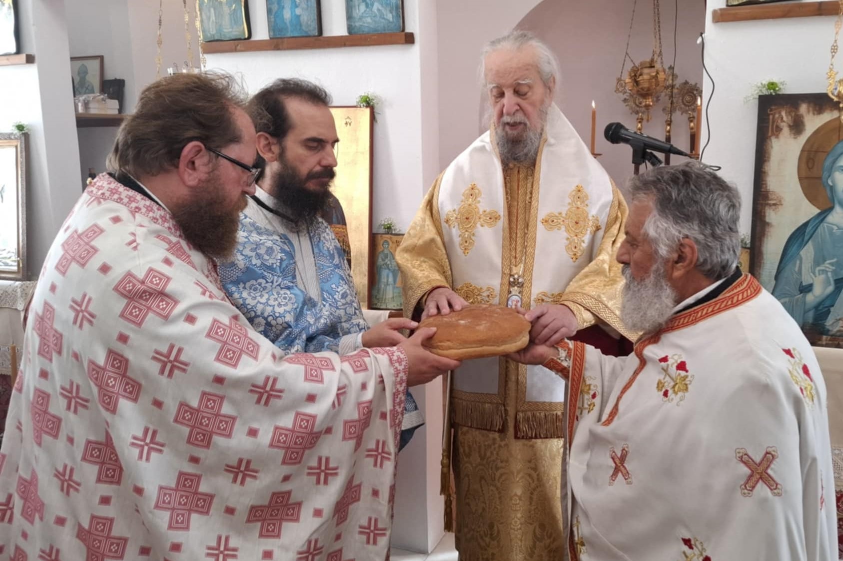 Ο Μητροπολίτης Καρυστίας Σεραφείμ στην νήσο Σκύρο - Ορθοδοξία News Agency