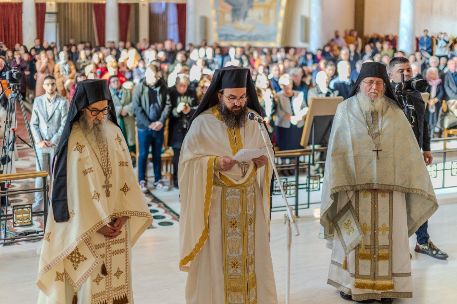 Χειροτονία του νέου Βοηθού Επισκόπου Κρούγιας Αναστασίου (ΦΩΤΟ+ΒΙΝΤΕΟ ...