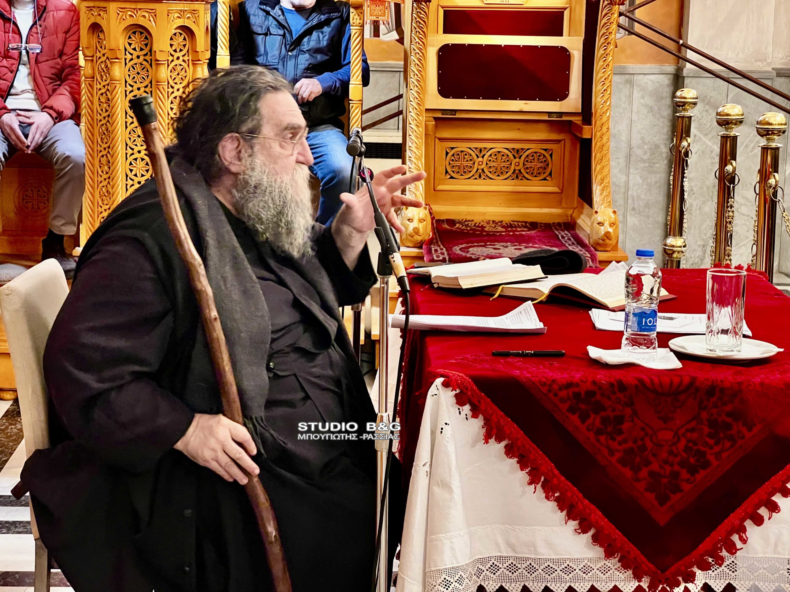 Ομιλία του Ιεραποστόλου π. Ευάγγελου Παπανικολάου στο Λυγουριό ...