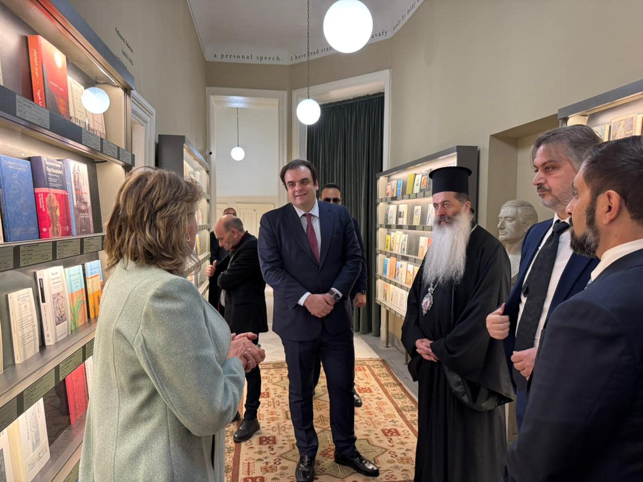 Στο ιστορικό «Ελληνικό Τετράγωνο» στην Αλεξάνδρεια ο Υπουργός Παιδείας ...