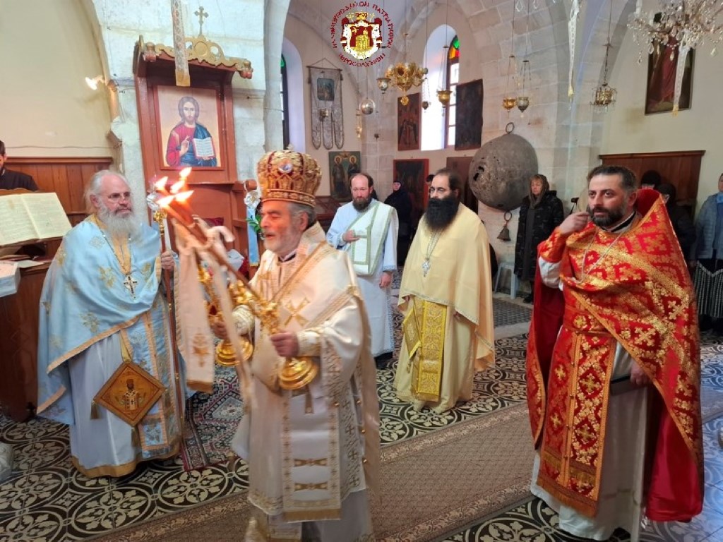 The feast of the Veneration of the Holy Chain of the Apostle Peter at ...