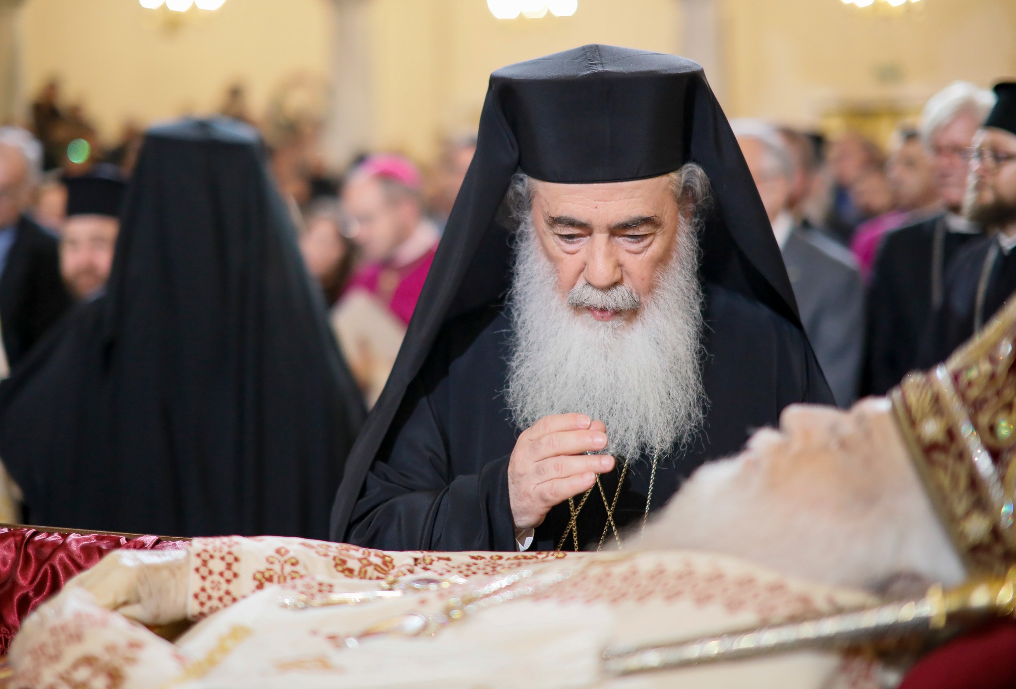 Επικήδειος λόγος Πατριάρχη Ιεροσολύμων στον Αρχιεπίσκοπο Αλβανίας κυρό ...