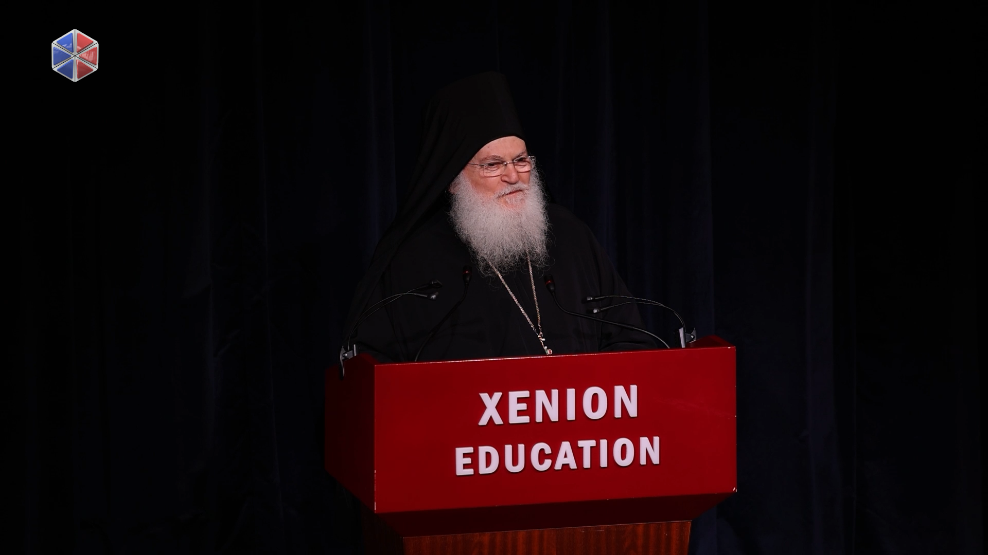 Γέρων Εφραίμ Βατοπαιδινός: "Ο λαός μας σέβεται και αγαπά πολύ την ...