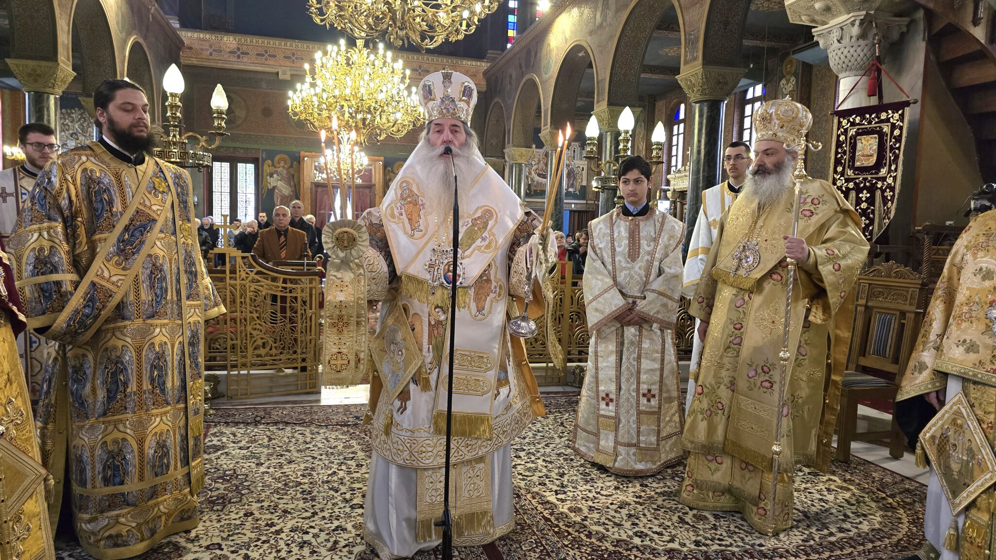 Η Κυριακή του Τελώνου και του Φαρισαίου στην Ιερά Μητρόπολη Πειραιώς ...