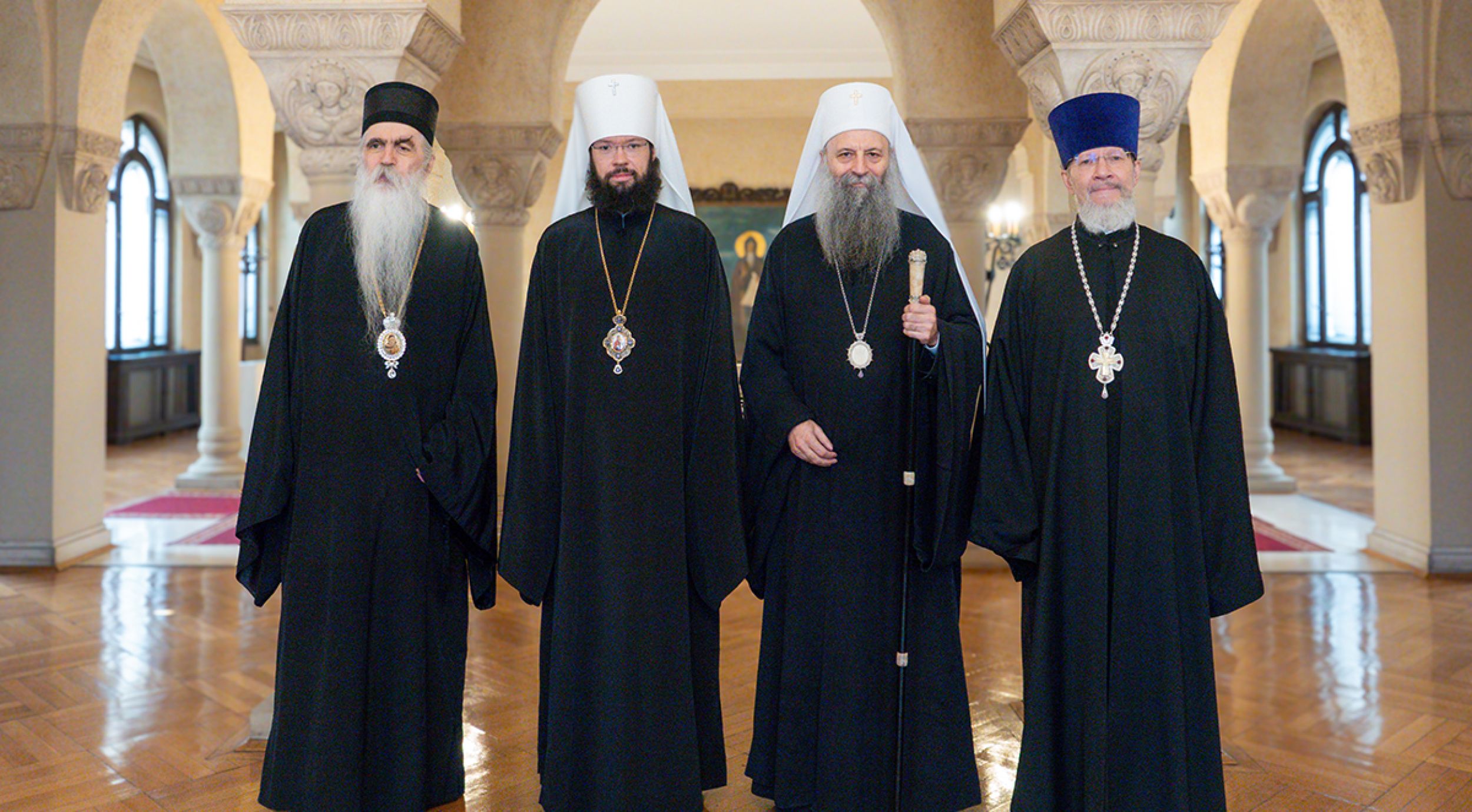 Συνάντηση Πατριάρχη Σερβίας με Μητροπολίτη Βολοκολάμσκ και τηλεφωνική ...