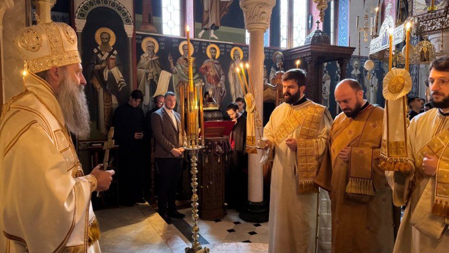 Πατριαρχική Θεία Λειτουργία στην Ορθόδοξη Θεολογική Σχολή Βελιγραδίου ...