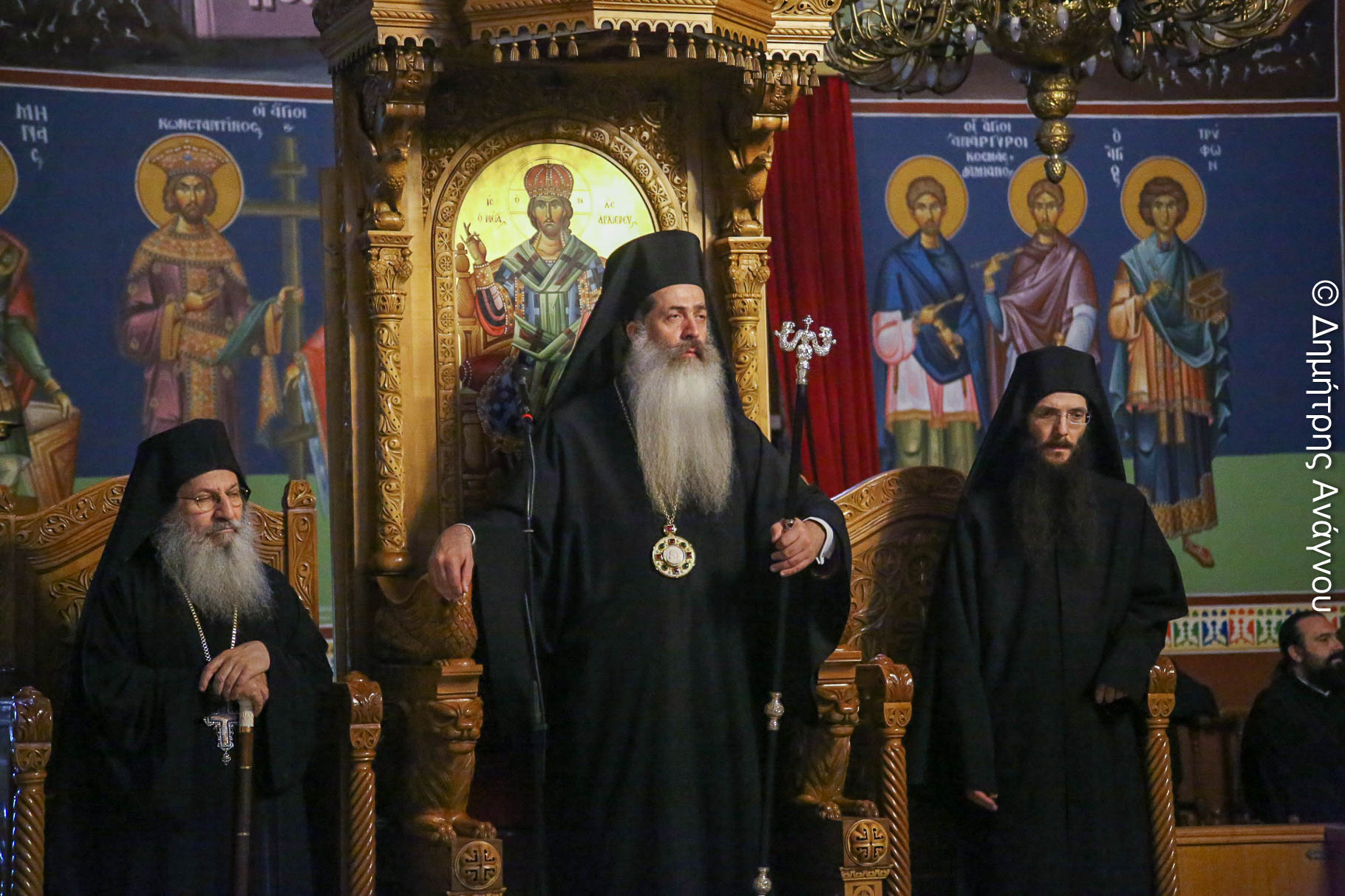 Ο Καθηγούμενος Αρχιμανδρίτης Ελισσαίος Σιμωνοπετρίτης στην Λαμία ...